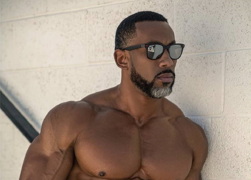 How old is Aj Ellison? Age, Bio